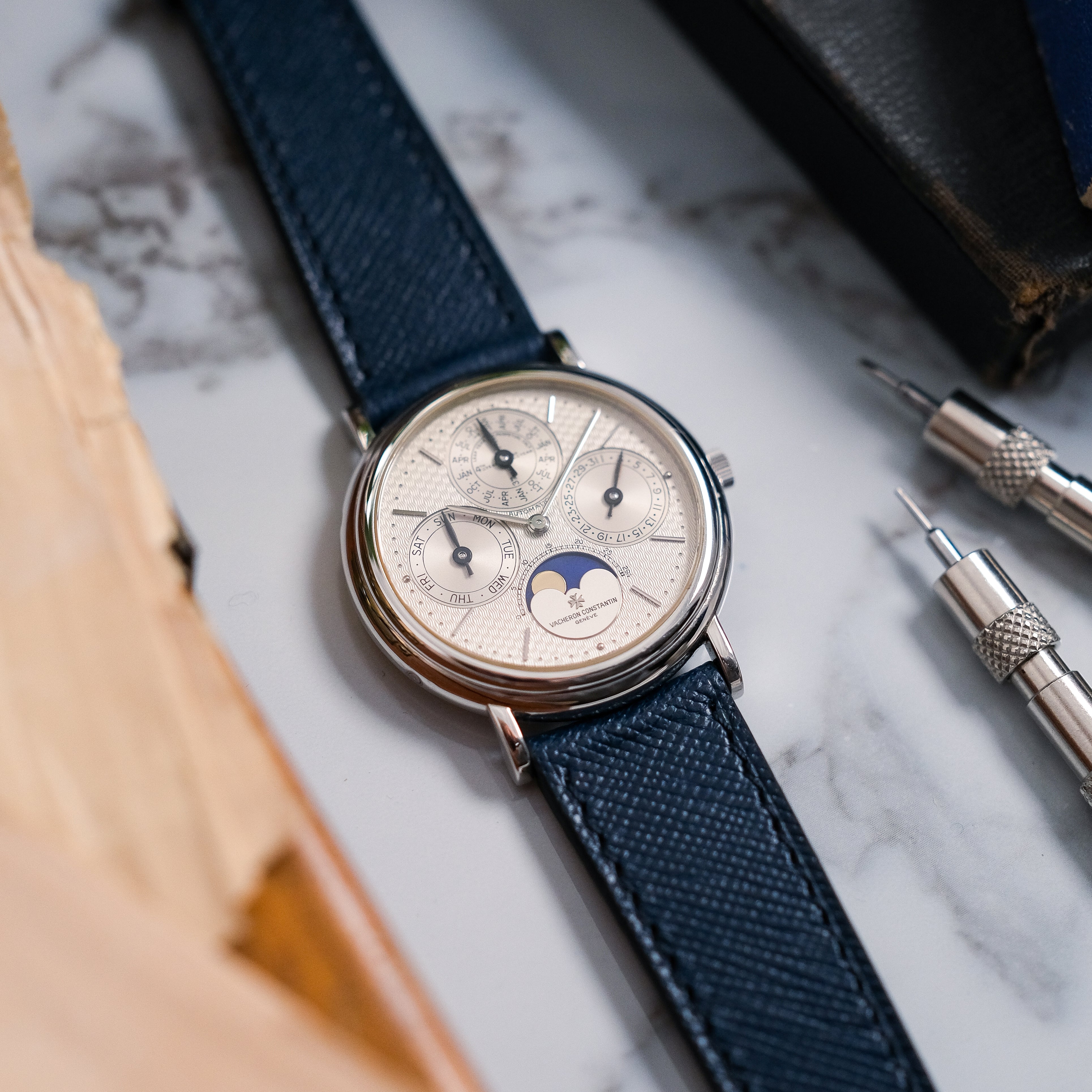 Vacheron Constantin Patrimony Perpetual Calendar - Ref. 43031 - Platin ...